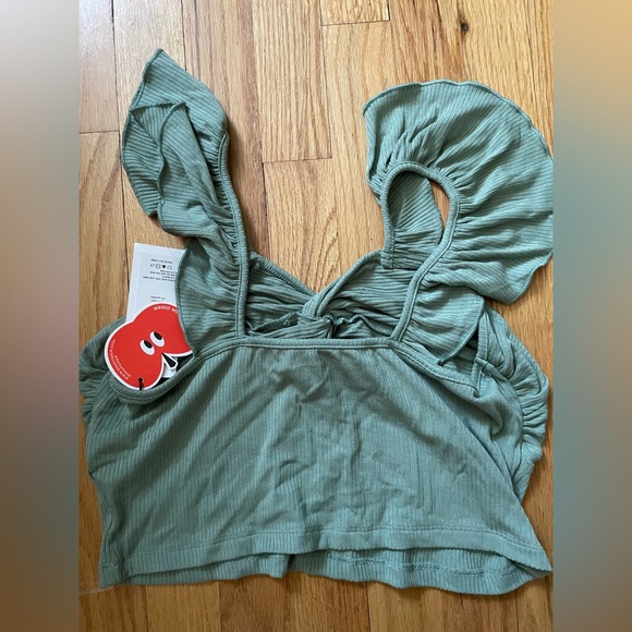 Cider | Tops | New Green Cider Cropped Top | Poshmark
